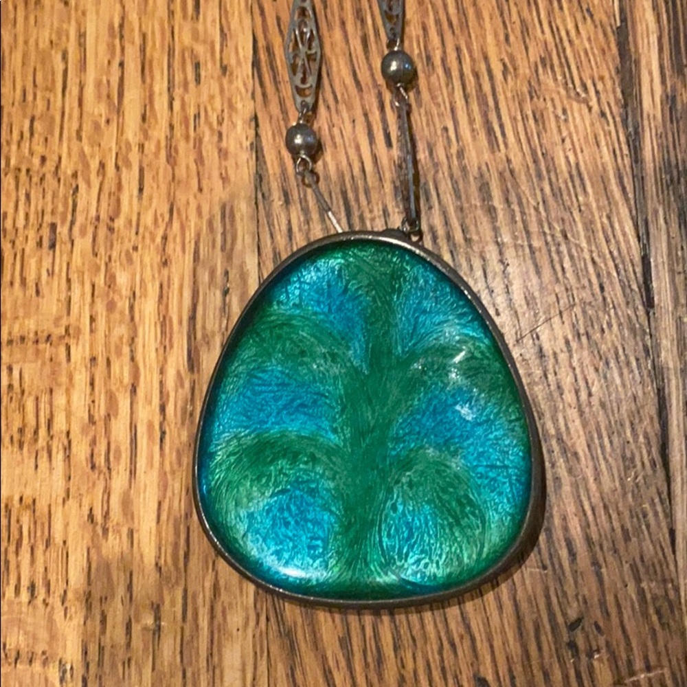 Enamel Sterling Silver Vintage Necklace. - Gem